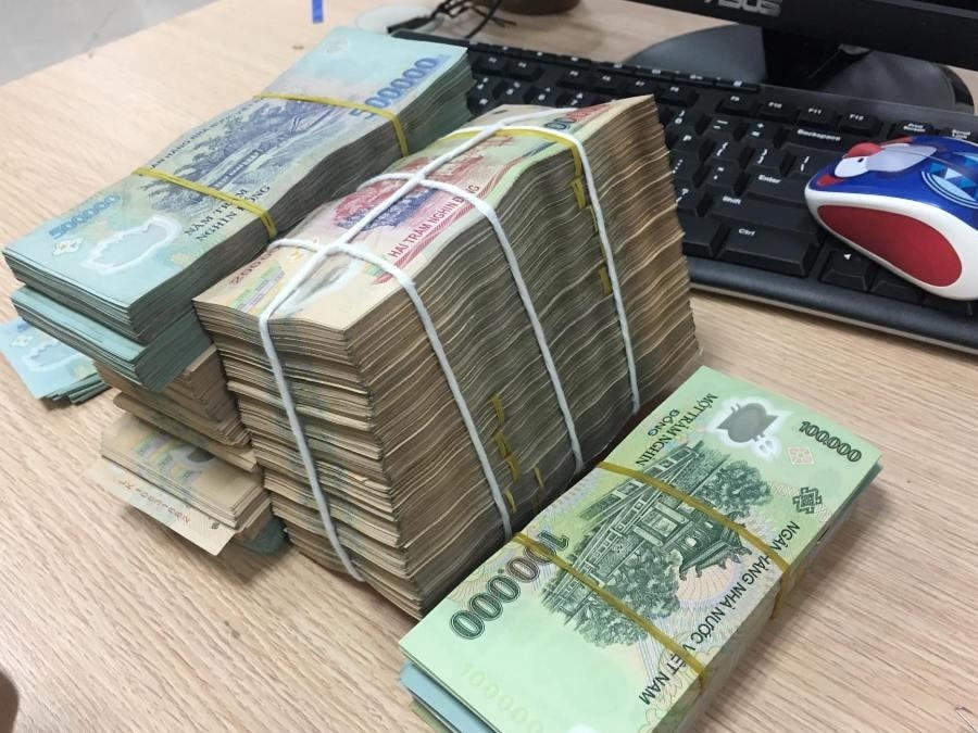 NHNN cần giám sát, cảnh báo, ngăn ngừa các rủi ro về mua, bán trái ...