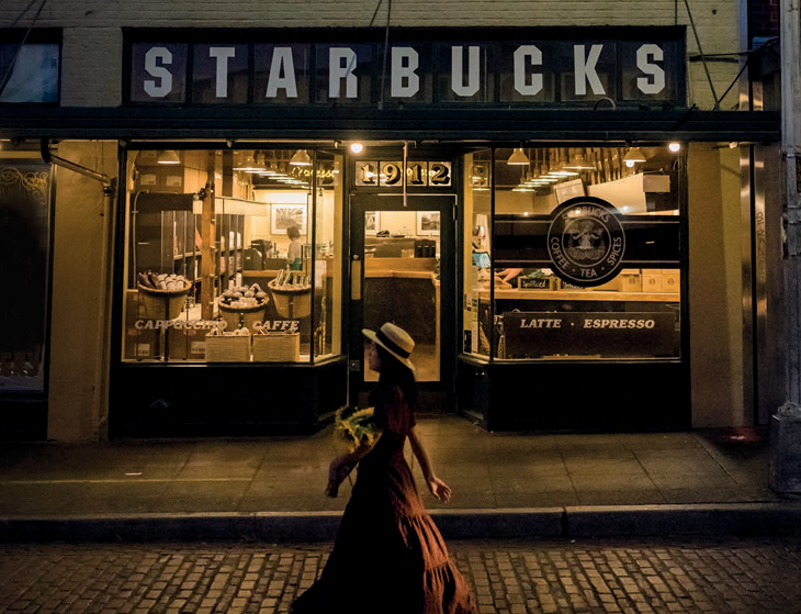 Starbucks và cuộc chơi tốn kém tại Việt Nam: Vì sao dám đặt cược vào ...