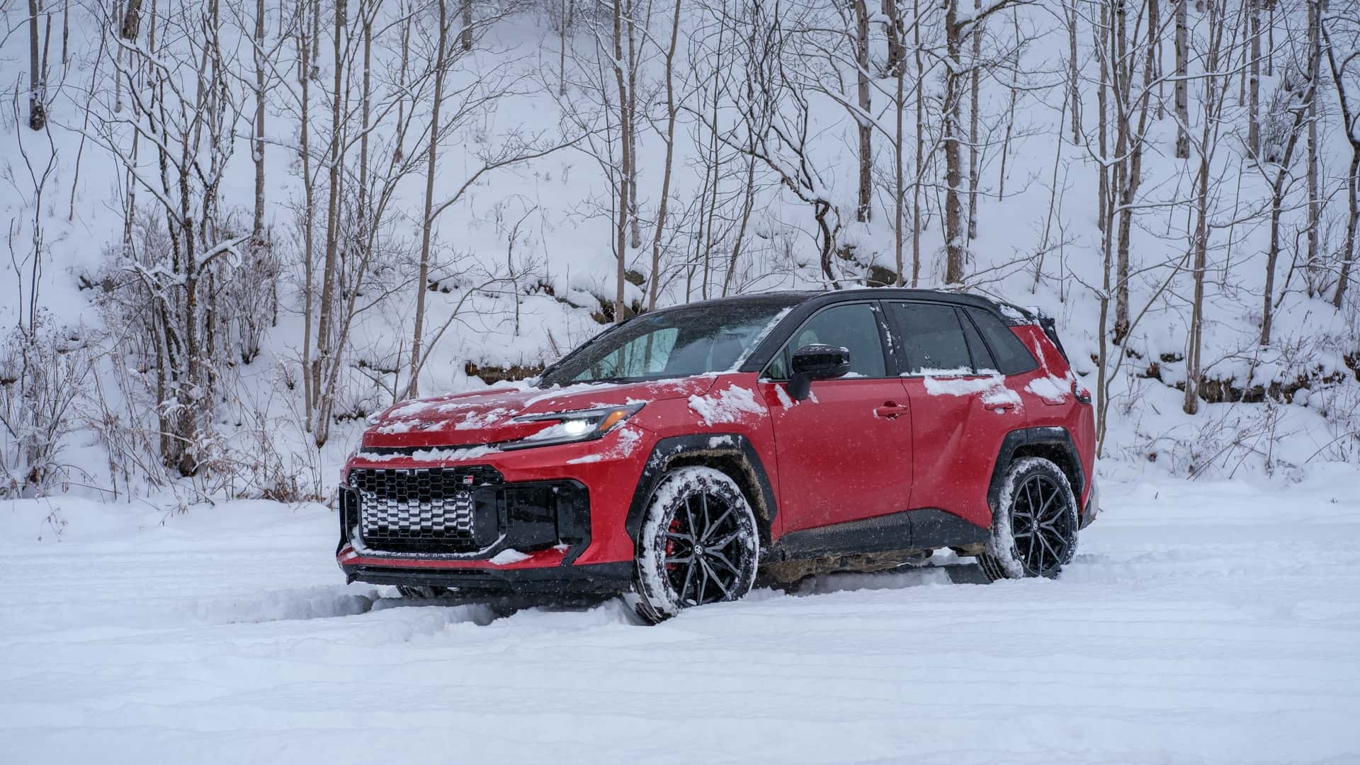 Ra mắt mẫu xe mới, Toyota tiếp tục kiên định với hybrid và plug-in ...