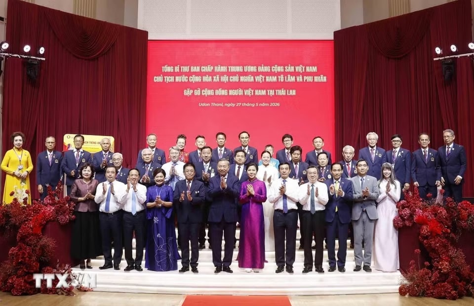 Tổng Bí thư, Chủ tịch nước Tô Lâm gặp gỡ cộng đồng người Việt Nam tại ...
