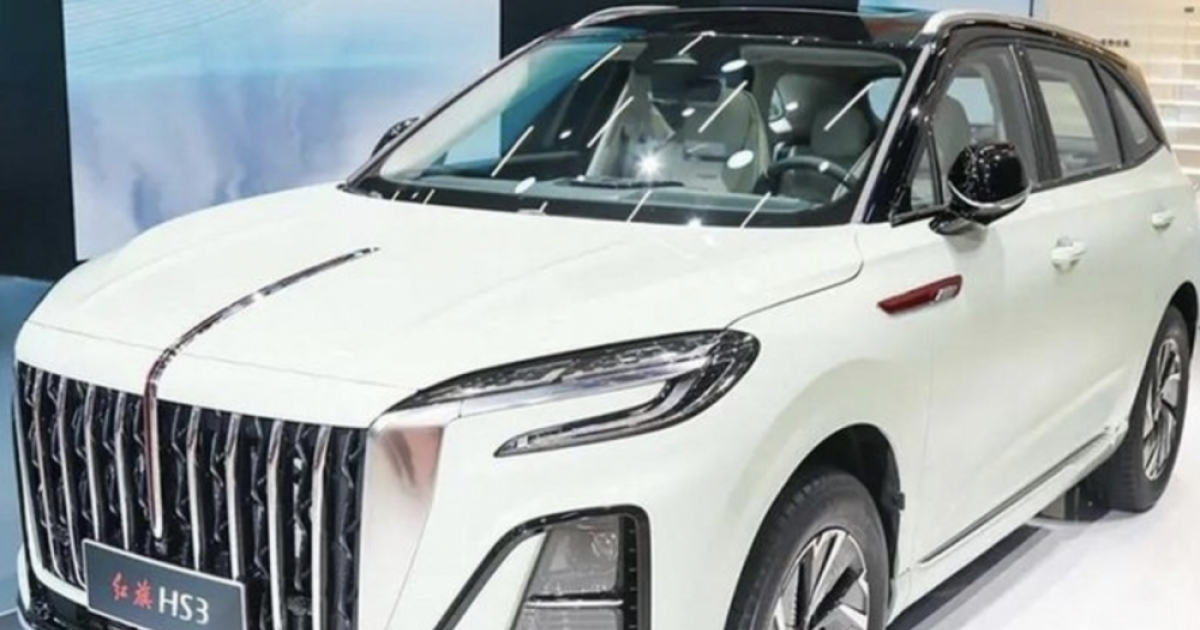 Hồng Kỳ HS3 2023 ra mắt gây “sốt”: Thiết kế “mê hoặc” khách Việt, trang bị vượt Honda CR-V