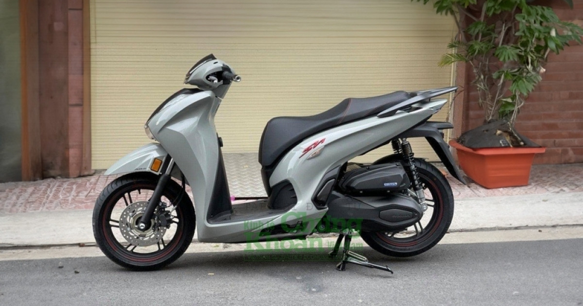 Honda SH 350i "dò đáy" nửa cuối tháng 9: Mẫu xe máy cao cấp "vạn anh mê"