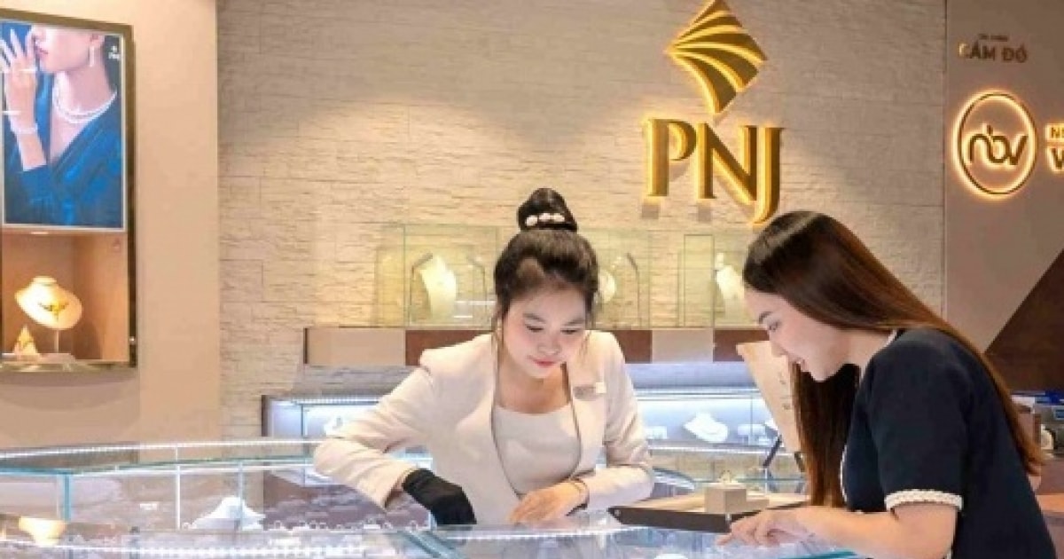 PNJ giải bài toán khan hiếm vàng nguyên liệu