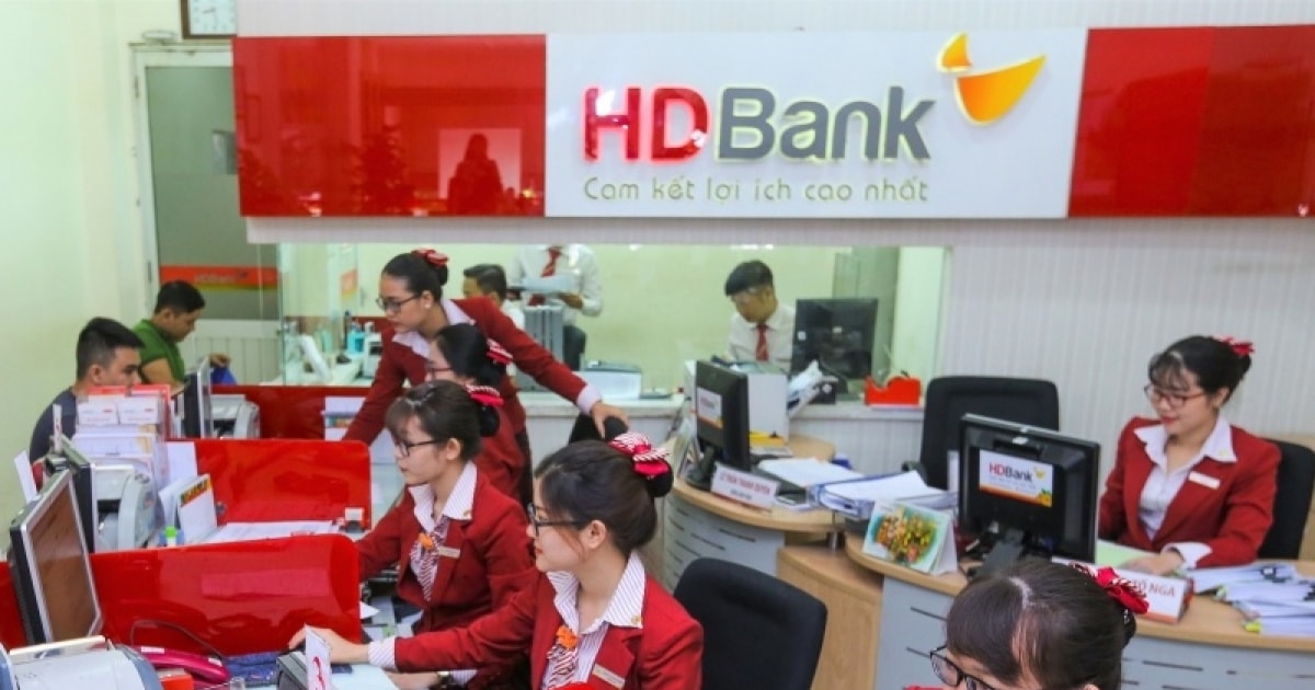 CEO HDBank đăng ký mua thêm 1 triệu cổ phiếu HDB
