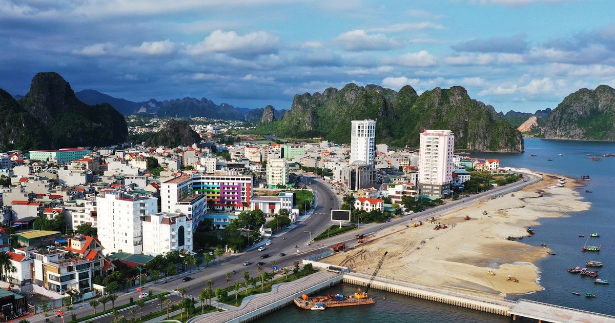 Có "vị thế vàng" tại Quảng Ninh, v ùng đất chỉ 5km2 sau sáp nhập đang ...
